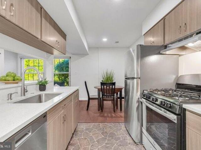 condo with 2 bedroom, Upper Marlboro MD DS103627695