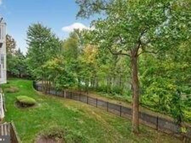 condo with 2 bedroom, Upper Marlboro MD ES103602821