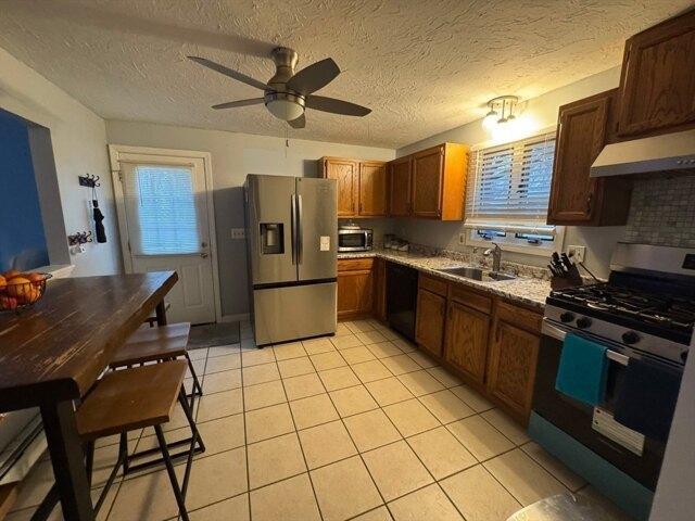 condo with 2 bedroom, Uxbridge MA DS102477562