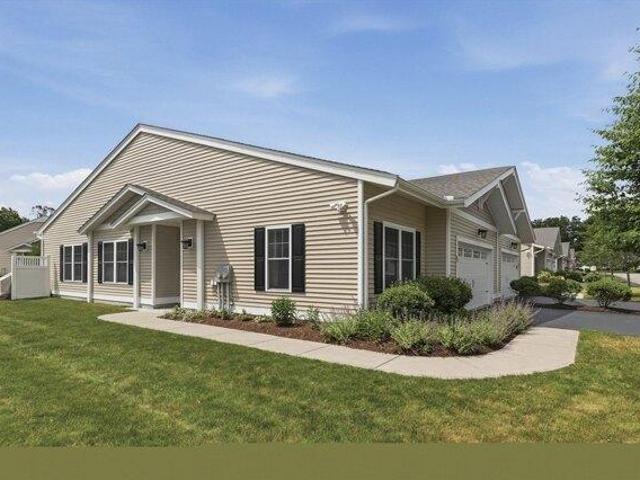 condo with 2 bedroom, Uxbridge MA DS103662572