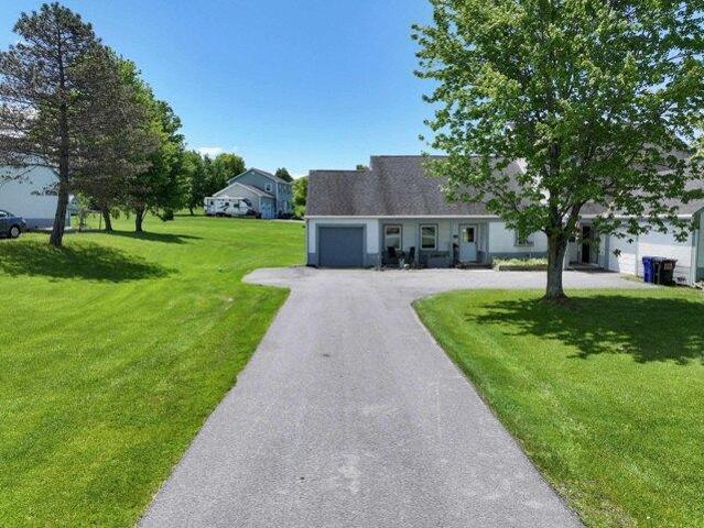 condo with 2 bedroom, Vergennes VT DS103187374