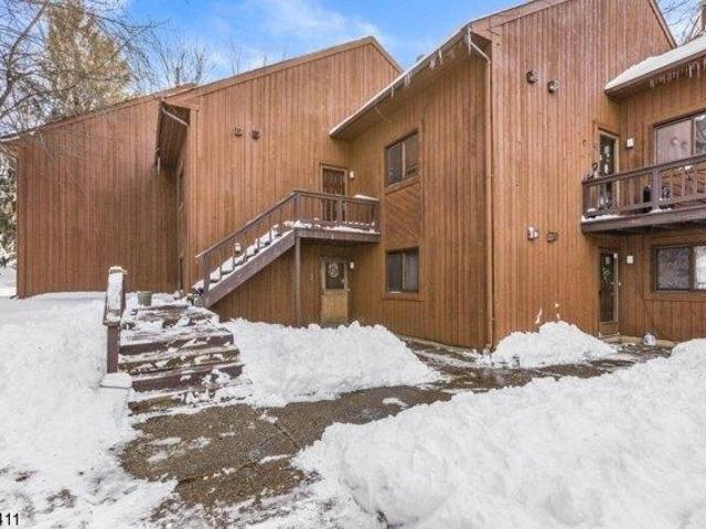 condo with 2 bedroom, Vernon NJ DLS102477737