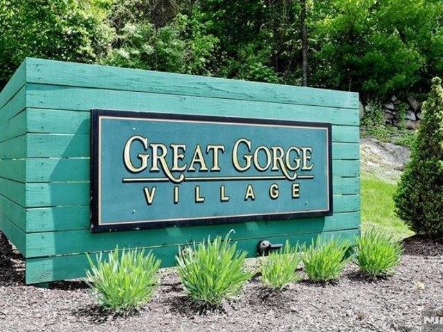 condo with 2 bedroom, Vernon NJ DLS102564565