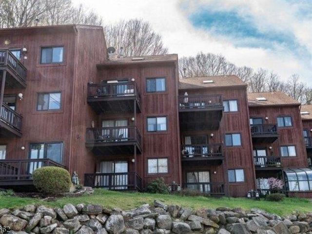 condo with 2 bedroom, Vernon NJ DS102285086