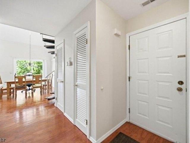 condo with 2 bedroom, Vernon NJ DS103620839