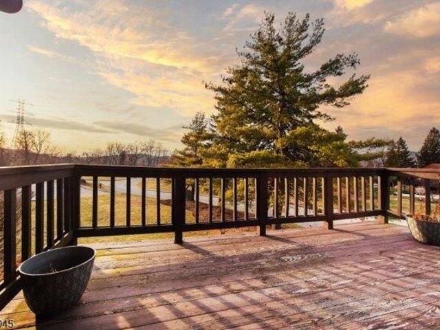 condo with 2 bedroom, Vernon NJ ES104408434