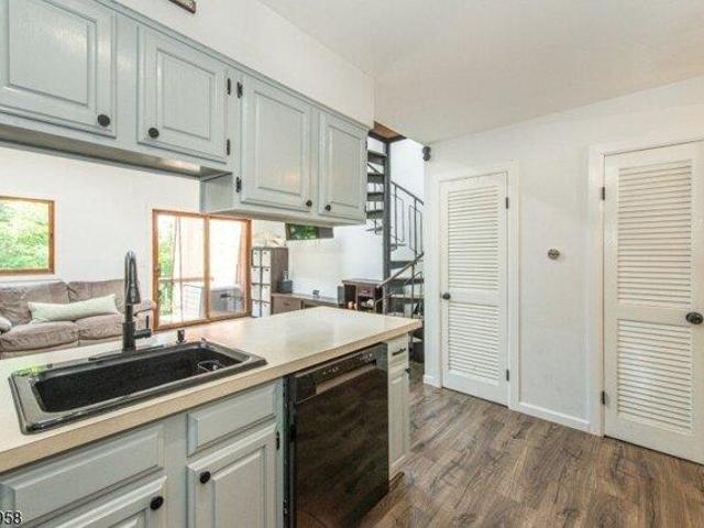 condo with 2 bedroom, Vernon NJ ES104851668