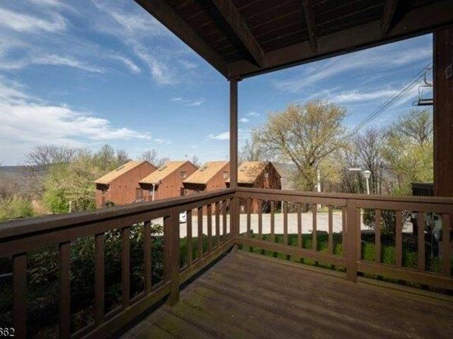 condo with 2 bedroom, Vernon NJ ES105158146