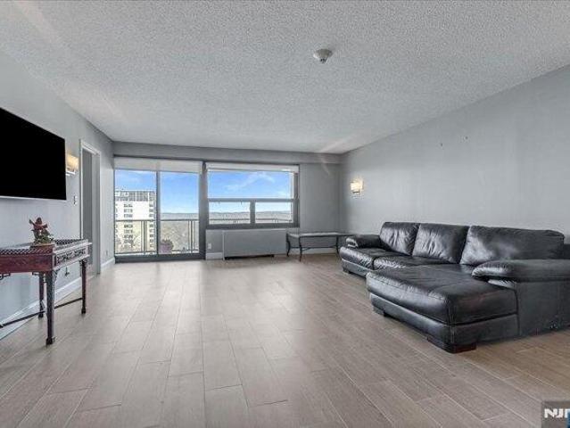 condo with 2 bedroom, Verona NJ DS101749468