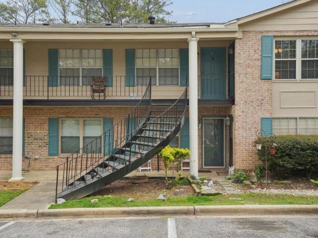 condo with 2 bedroom, Vestavia Hills AL DS101012069