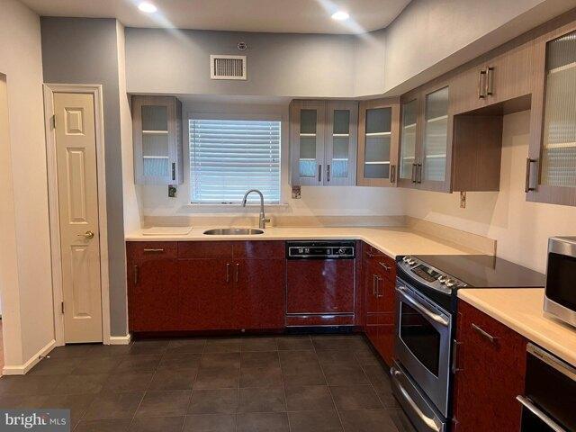 condo with 2 bedroom, Voorhees NJ DLS101658403