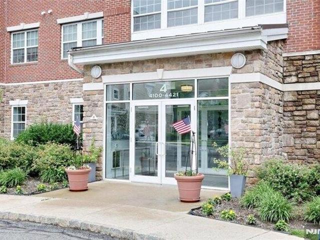 condo with 2 bedroom, Wanaque NJ DS104373990
