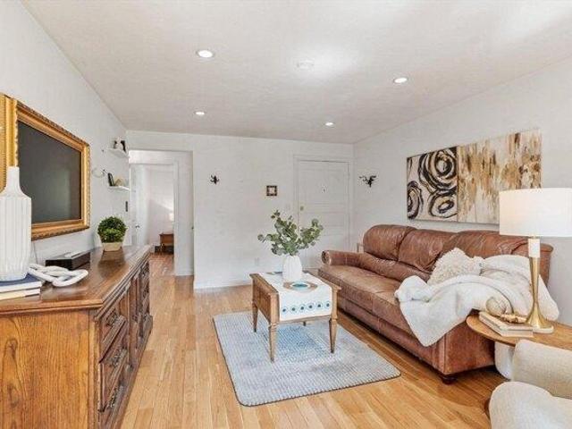 condo with 2 bedroom, Wakefield MA DLS102776082
