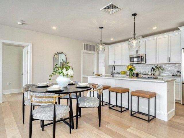 condo with 2 bedroom, Wakefield MA DLS102798505