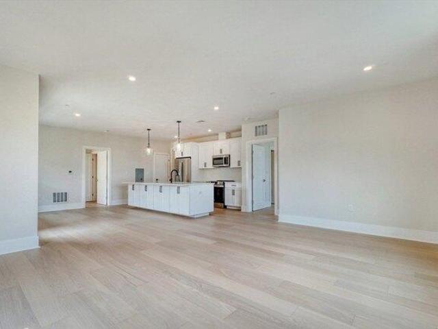 condo with 2 bedroom, Wakefield MA DLS103098557