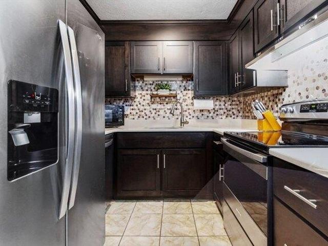 condo with 2 bedroom, Wakefield MA DS102725754