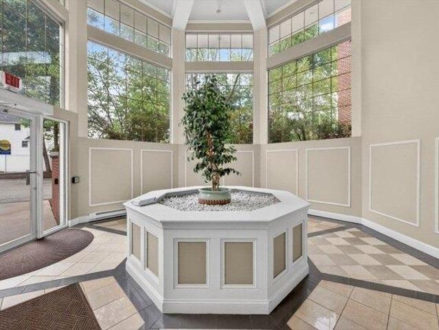 condo with 2 bedroom, Wakefield MA DS102962486