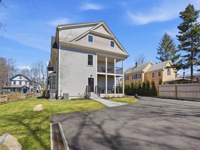 condo with 2 bedroom, Wakefield MA ES104235290