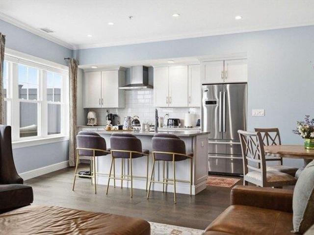condo with 2 bedroom, Wakefield MA ES105081115