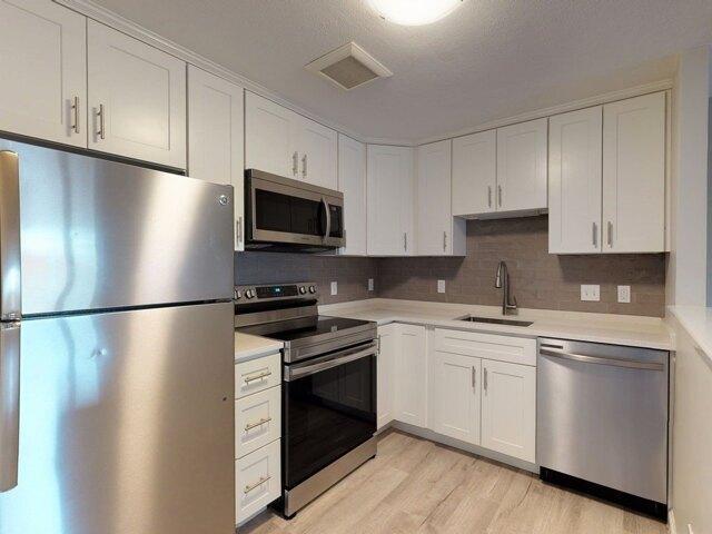 condo with 2 bedroom, Waltham MA DLS102370391