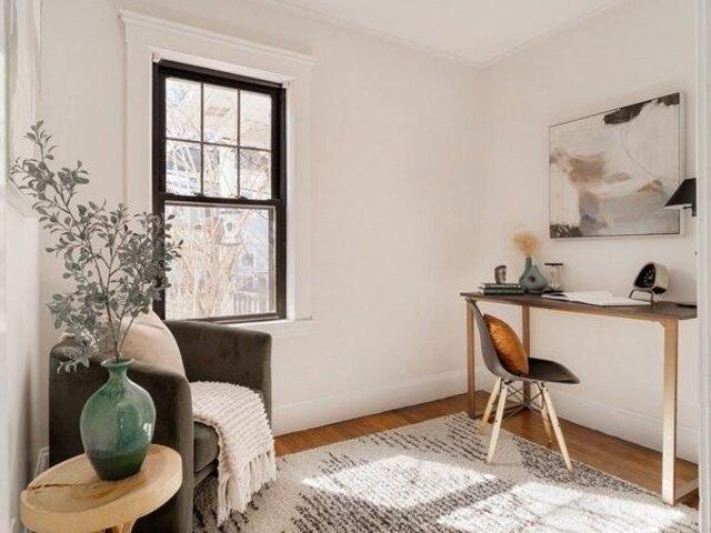 condo with 2 bedroom, Waltham MA DLS102409520