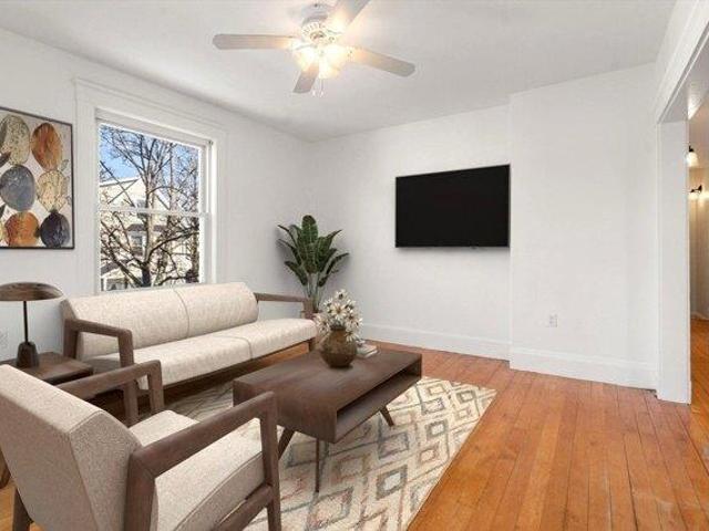 condo with 2 bedroom, Waltham MA ES104075495
