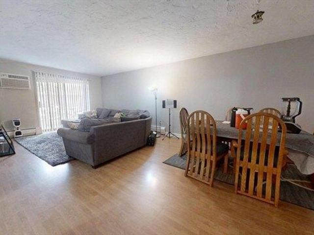 condo with 2 bedroom, Waltham MA ES105060086