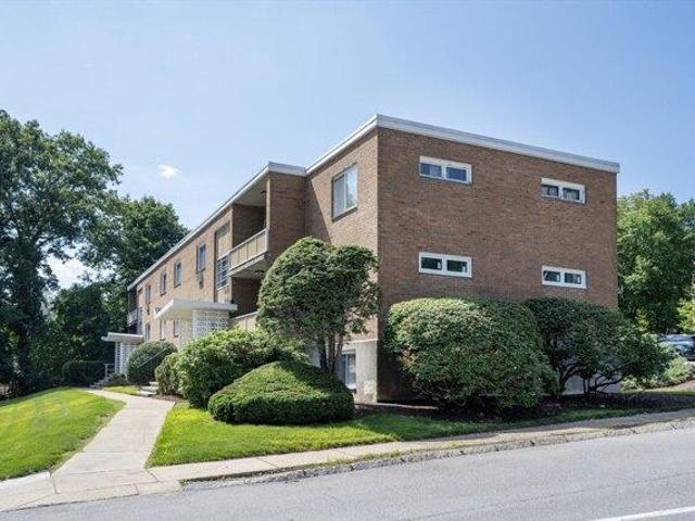 condo with 2 bedroom, Waltham MA ES105172800