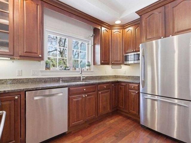 condo with 2 bedroom, Waltham MA ES103124849
