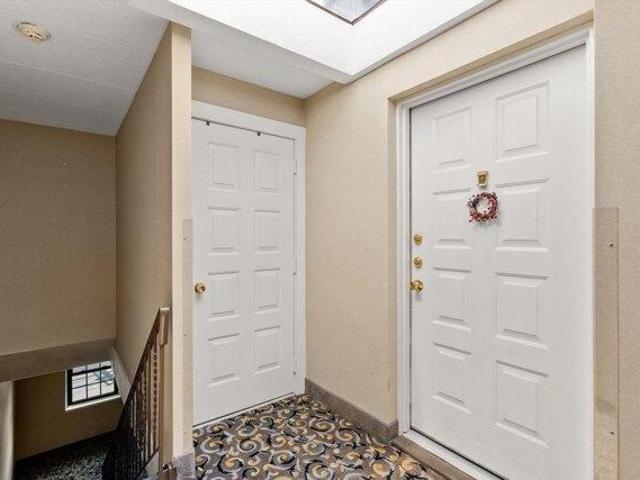 condo with 2 bedroom, Waltham MA ES103888674
