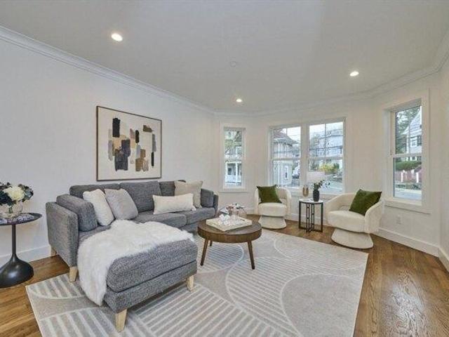 condo with 2 bedroom, Waltham MA ES103966782