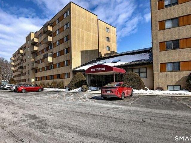 condo with 2 bedroom, Wallingford CT DLS100745866