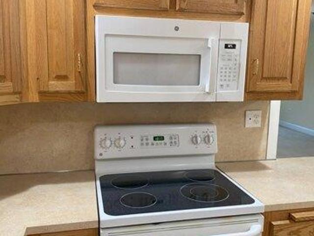 condo with 2 bedroom, Wallingford CT ES103073632