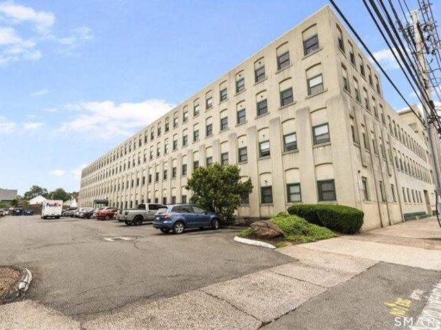 condo with 2 bedroom, Wallingford CT ES103928636