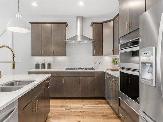 condo with 2 bedroom, Walpole MA ES104265239
