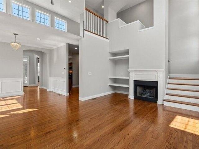 condo with 2 bedroom, Walpole MA ES104790470