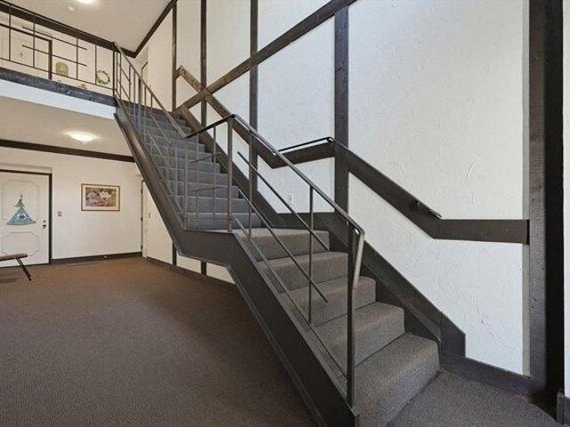 condo with 2 bedroom, Walpole MA ES105143974