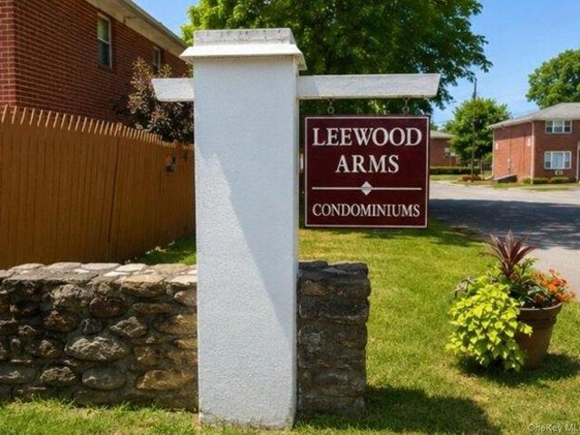 condo with 2 bedroom, Wappingers Falls NY ES104902090