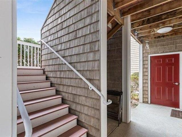 condo with 2 bedroom, Warwick RI DS103187121
