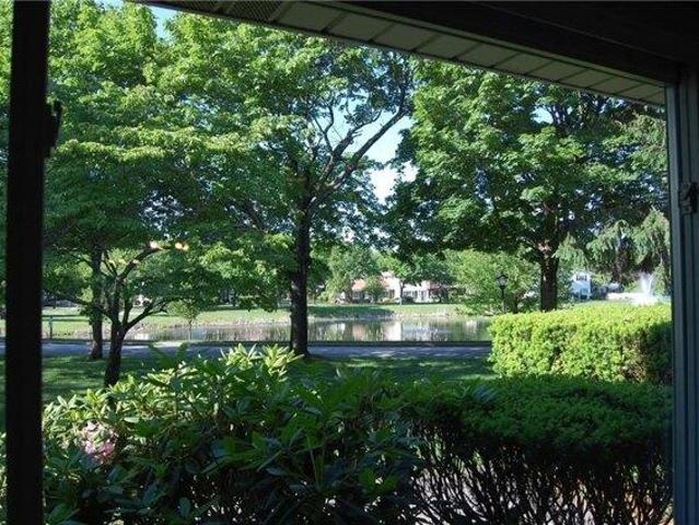 condo with 2 bedroom, Warwick RI DS103220426