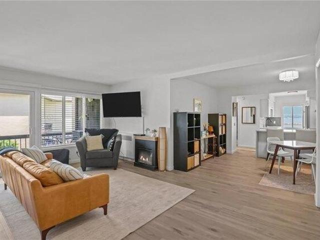 condo with 2 bedroom, Warwick RI DS103807353