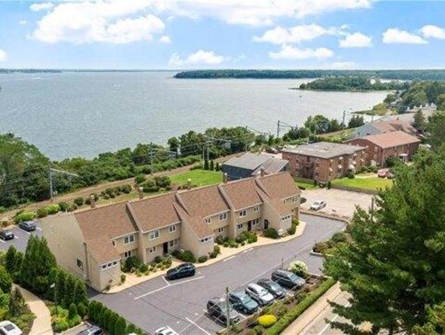 condo with 2 bedroom, Warwick RI ES105093331