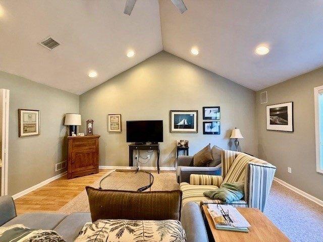 condo with 2 bedroom, Wareham MA DS102632329