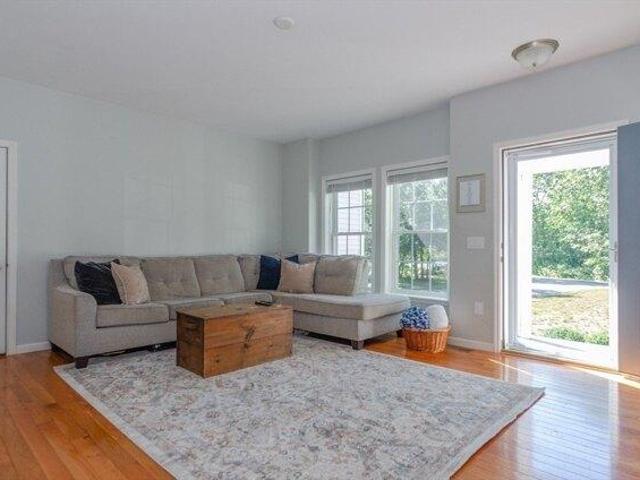 condo with 2 bedroom, Wareham MA ES105172773