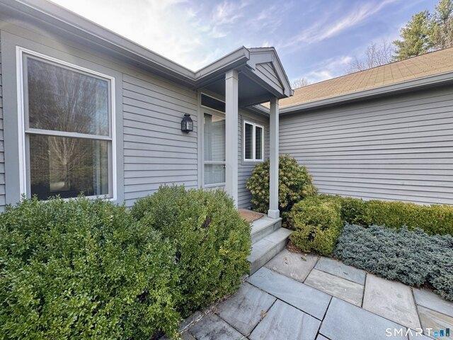 condo with 2 bedroom, Washington CT ES104831054