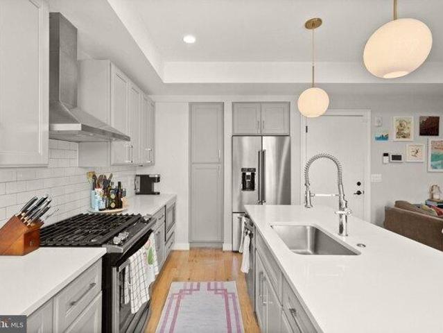 condo with 2 bedroom, Washington DC ES104906416