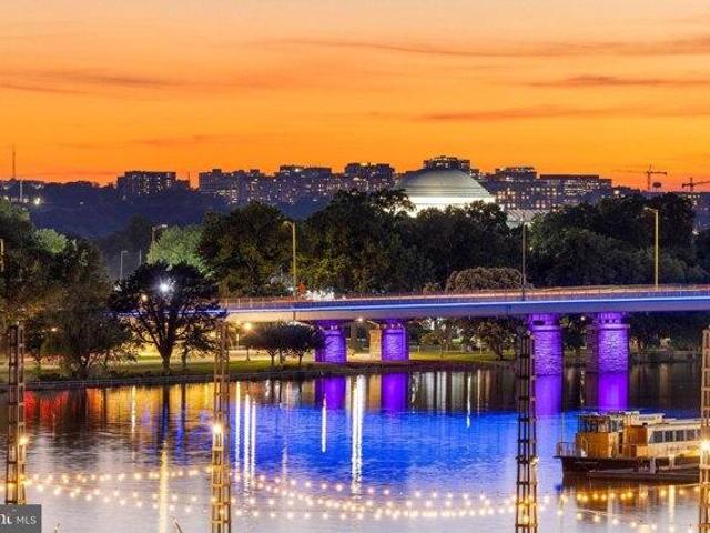 condo with 2 bedroom, Washington DC ES104907241