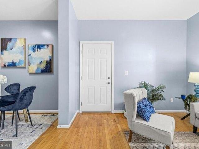 condo with 2 bedroom, Washington DC ES103601971