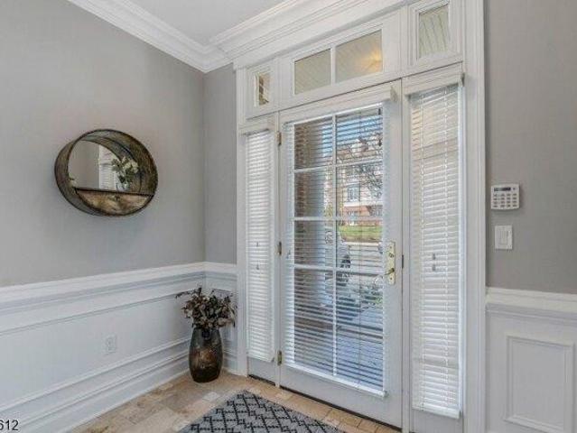 condo with 2 bedroom, Watchung NJ DS103627253