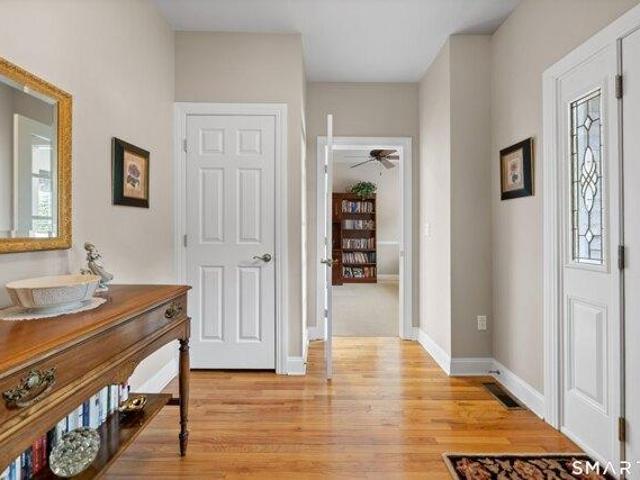 condo with 2 bedroom, Watertown CT DS102256954